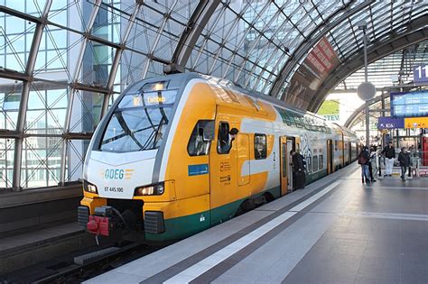 Class 445 Emu Db Matty Ps Railway Pics