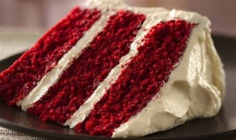 Red Velvet Cake এক বিশেষ পোকা থেকে তৈরি হয় আপনার প্রিয় রেড ভেলভেট