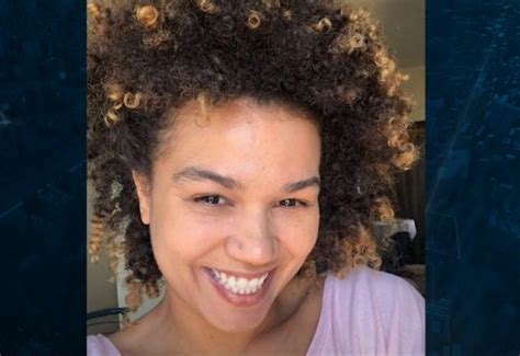 Mc Sabrina Se Manifesta Após Suposto Caso De Cárcere Privado Sbt News