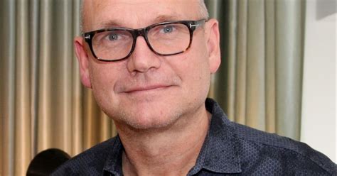 Anders S Nilsson Personen Bakom Tv Succén Parlamentet