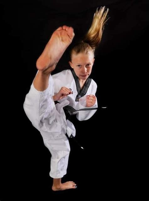 Martial Arts Girl Martial Arts Women Female Martial Artists Karate