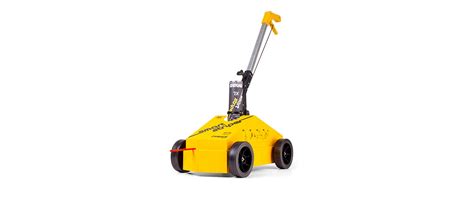 Trazadora de líneas SMART STRIPER Ampere Aerosoles Técnicos y Pintura para Marcaje