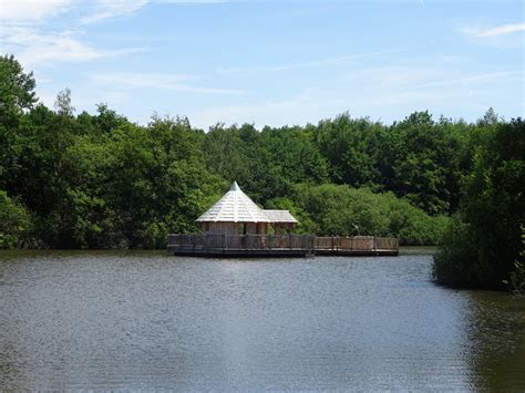Cabane duo Spa flottante Eden Idées de Weekend Insolite