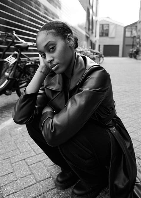 Isabelle On Behance
