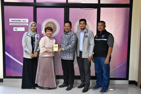 วันที่ 28 มีนาคม สำนักงานหนังสือเดินทางชั่วคราว ยะลา