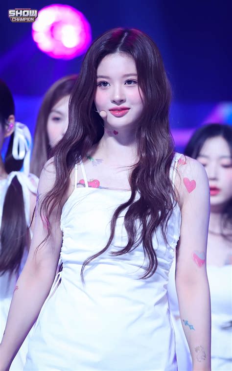 230412 Nmixx Sullyoon Young Dumb Stupid And Love Me Like This At