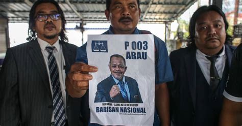 Pru 15 Tular Poster Palsu Shahidan Calon Bn Harian Metro