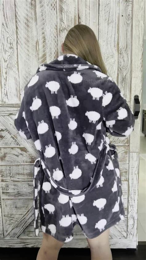 Pretty Sweet To Wake Up To Who Want S A Go At Her Scrolller