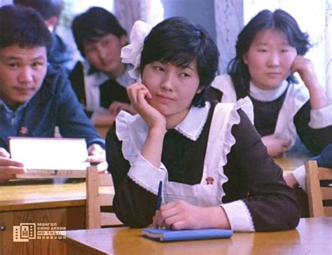 Дархлааны Өрөөнд подкаст “Би чамд хайртай” гэдэг үг Бидний үед киноны нэр Бушуухан хэлж