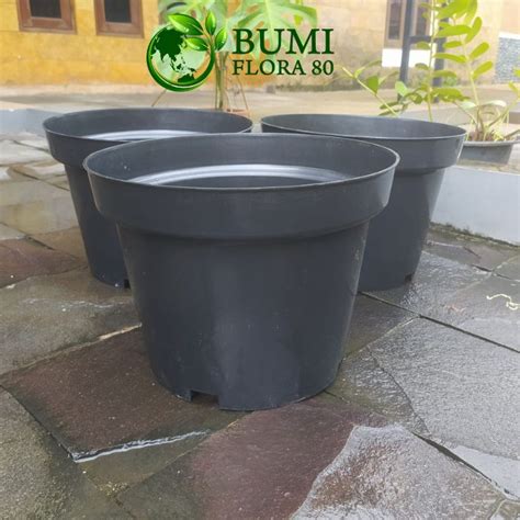 Jual Pot 40 Hitam Polos Ruplas Pot Bunga 40 Hitam Polos Ruplas Pot Plastik Shopee Indonesia