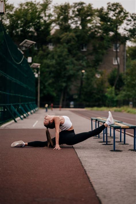 Фото в шпагате идеи для фото красивый шпагат Horseback Riding