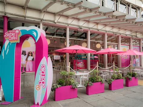Malibu Barbie Cafe Review South Street Seaport New York The