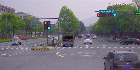 Small Traffic Light Dataset Xml Format Kaggle