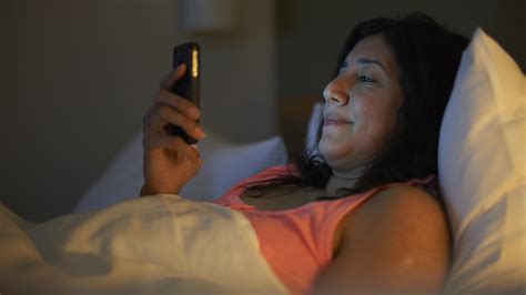 How To Start Sexting Like A Pro Even If It Feels Awkward