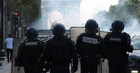 Disturbios En Francia Tras El Asesinato De Un Adolescente Junior Report