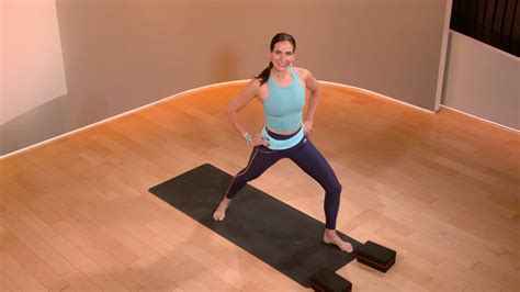 10 Min Focus Flow Standing Poses With Warrior 1 Mariana Fernández
