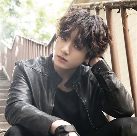 Pann Army Değilim Ama Btsten Jungkook Aşırı Tatlı Korezin