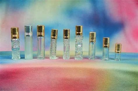 Attar Bottle 5 Ml Liz Bottle With Antique Cap Manufacturer From Ghaziabad