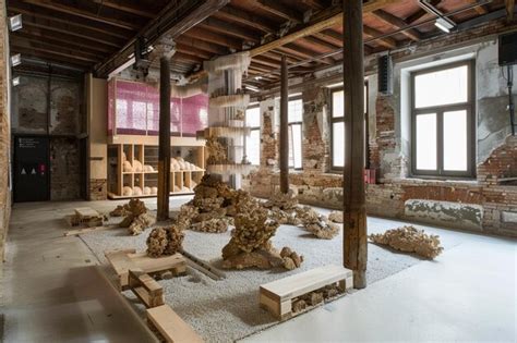 Explore The Theme Of Globalization In Past Edition Generative Ai