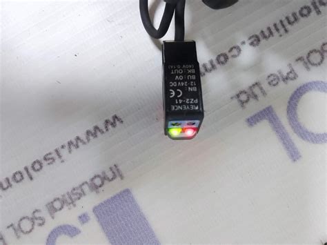 Keyence Pz2 41 Mini Photoelectric Diffuse Reflective Sensor