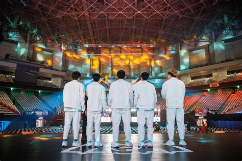 Bilibili Gaming Vs Weibo Gaming Preview And Predictions Worlds 2023