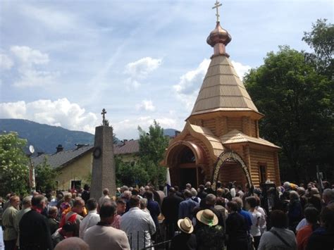Consécration dune chapelle à Lienz Autriche à la mémoire des