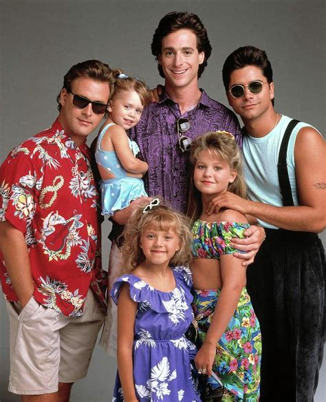 Ashley Olsen Bob Saget John Stamos Dave Coulier And Jodie Sweetin In Full House 1987