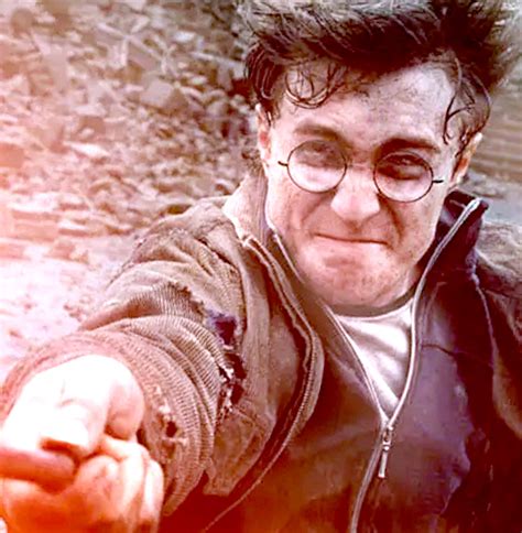 Звезда «Гарри Поттер устроил истерику в самолете и заклинания не помогли