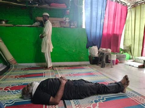 अश्विनी सोनी اشونی سونی On Twitter पहली फोटो में रमेश वाल्मीकि है जो