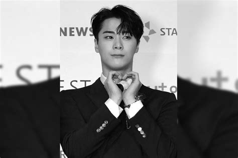 Moonbin Nie żyje Gwiazda Muzyki Znaleziona Martwa W Domu Miał