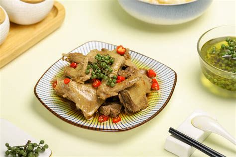 藤椒鸡图片素材 藤椒鸡设计素材 藤椒鸡摄影作品 藤椒鸡源文件下载 藤椒鸡图片素材下载 藤椒鸡背景素材 藤椒鸡模板下载 搜索中心