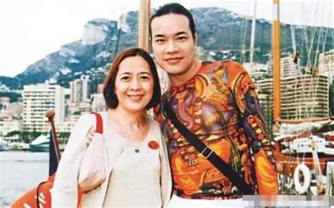 寶詠琴與劉鑾雄離婚後一戀蕭永豐，再戀洪朝豐，自傳《琴心集》 每日頭條