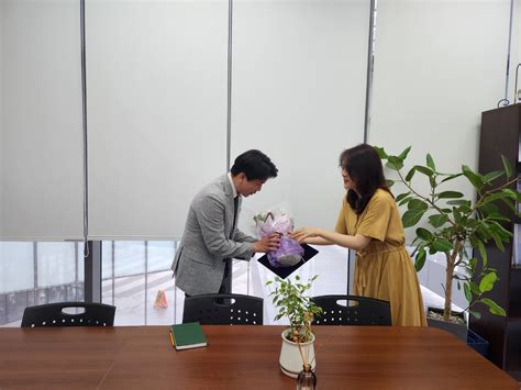 301 Moved Permanently