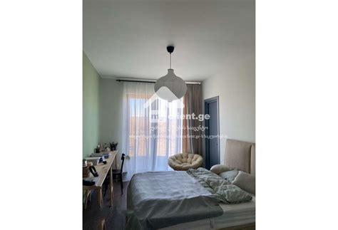 იყიდება სახლები და აგარაკები ლისის ტბა 290მ²