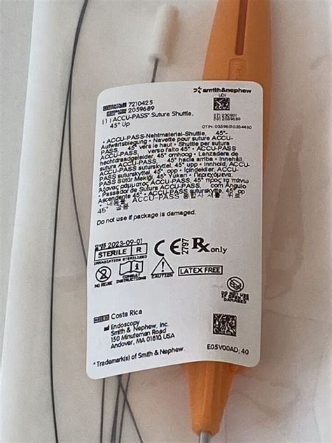 New SMITH NEPHEW Accu Pass Suture Shuttle 7210425 Exp 2023 09 K38 Accu Pass Suture Shuttle