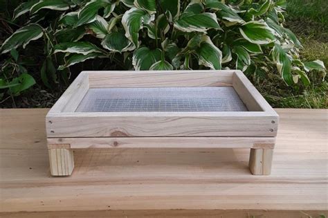 10 DIY Bird Feeder Ideas To Feed Your Feathered Friends LoveToKnow