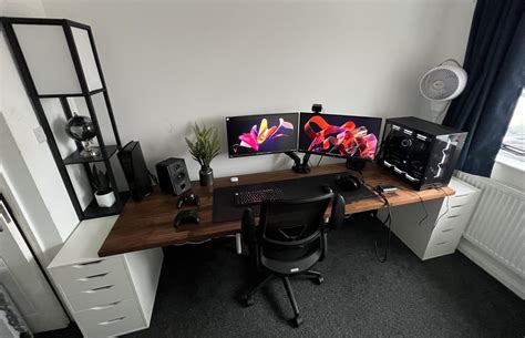 My First Triple Screen Battlestation Rbattlestations