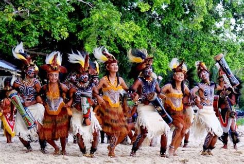 Tarian Adat Papua Yang Menarik Untuk Dipelajari My XXX Hot Girl