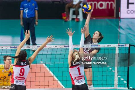 Sarah Wilhite Photos And Premium High Res Pictures Getty Images