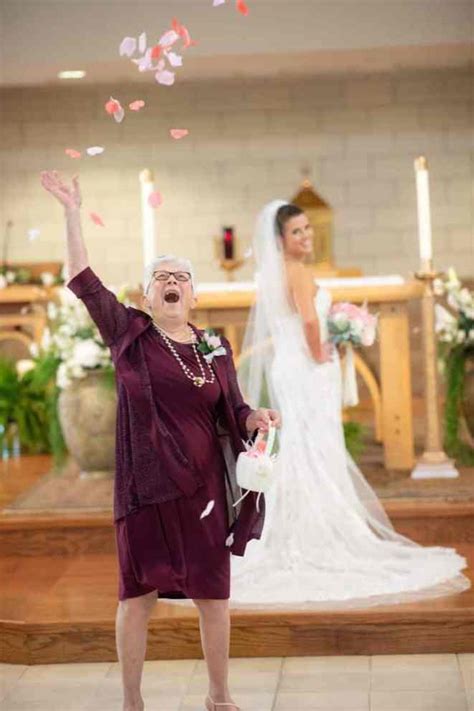 83 Yr Old Flower Girl Steals Spotlight At Granddaughters Wedding In