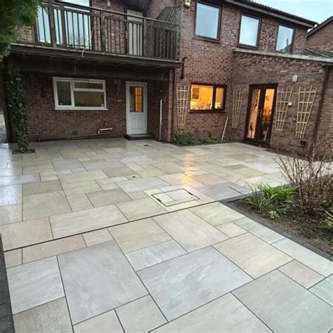 Raj Green Porcelain 4 Mixed Sizes Paving Stones Direct