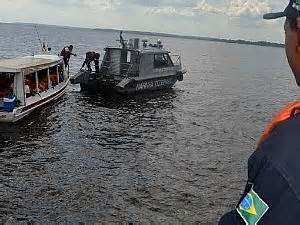 G No AM mais de embarcações são apreendidas em operação da Marinha notícias em Amazonas