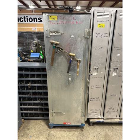 Metal 24w X 20d X 74h Heavy Duty Mobile Storage Cabinet With