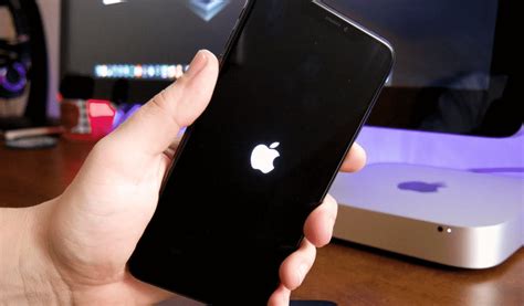 What To Do If My Iphone Keeps Restarting