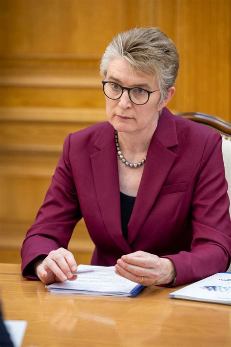 Эрчим хүчний реформ хийхэд Дэлхийн банктай хамтарч ажиллахаа Ерөнхий сайд илэрхийллээ