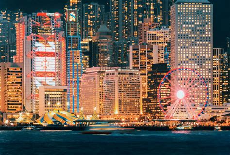 香港高才通计划申请条件详解，年薪250万，没有学历也能拿身份？ 知乎