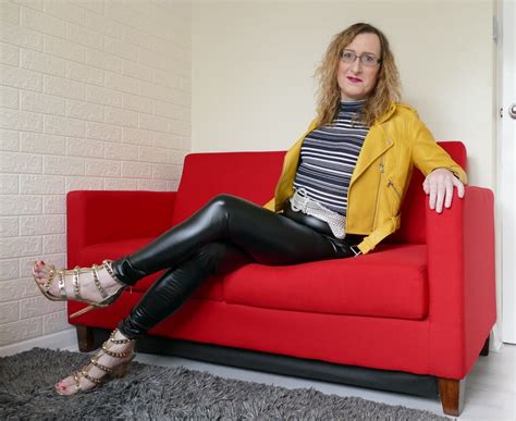 Black Shiny Wetlook Leggings With Yellow Leather Jacket 33 Pics