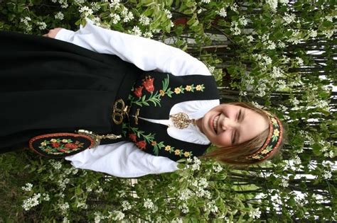 Ingvild Photo By Feiteku Photobucket