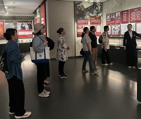 外语学院党总支赴焦庄户地道战遗址纪念馆开展主题党日共建活动 北京物资学院新闻中心