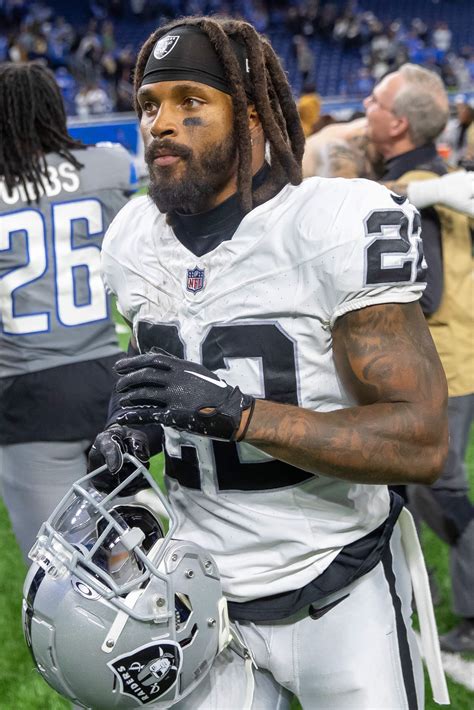 Raiders Re Sign Rb Ameer Abdullah